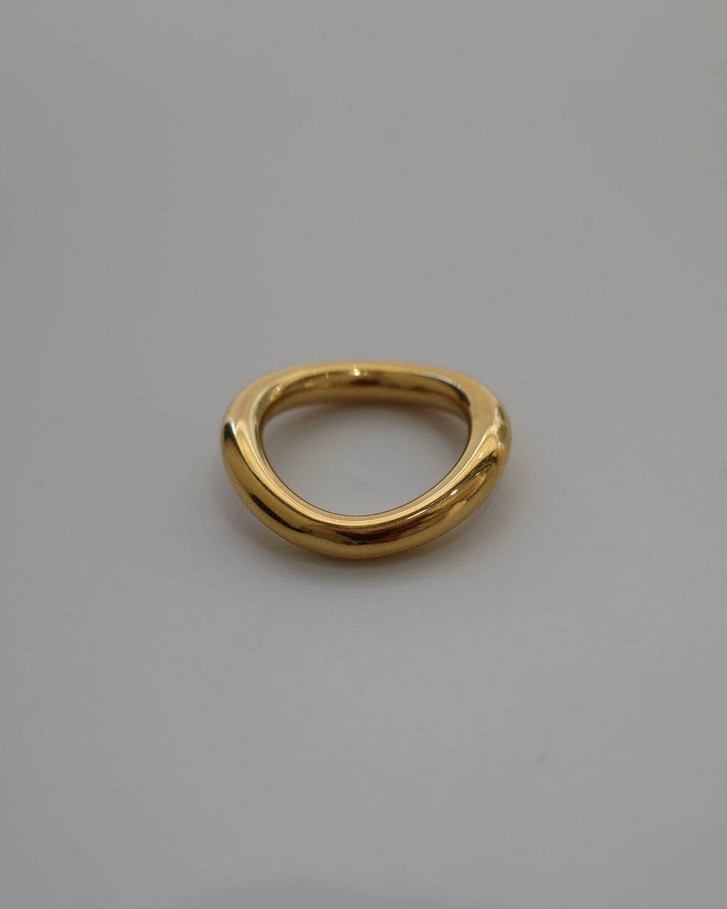 loose curved ring – beller