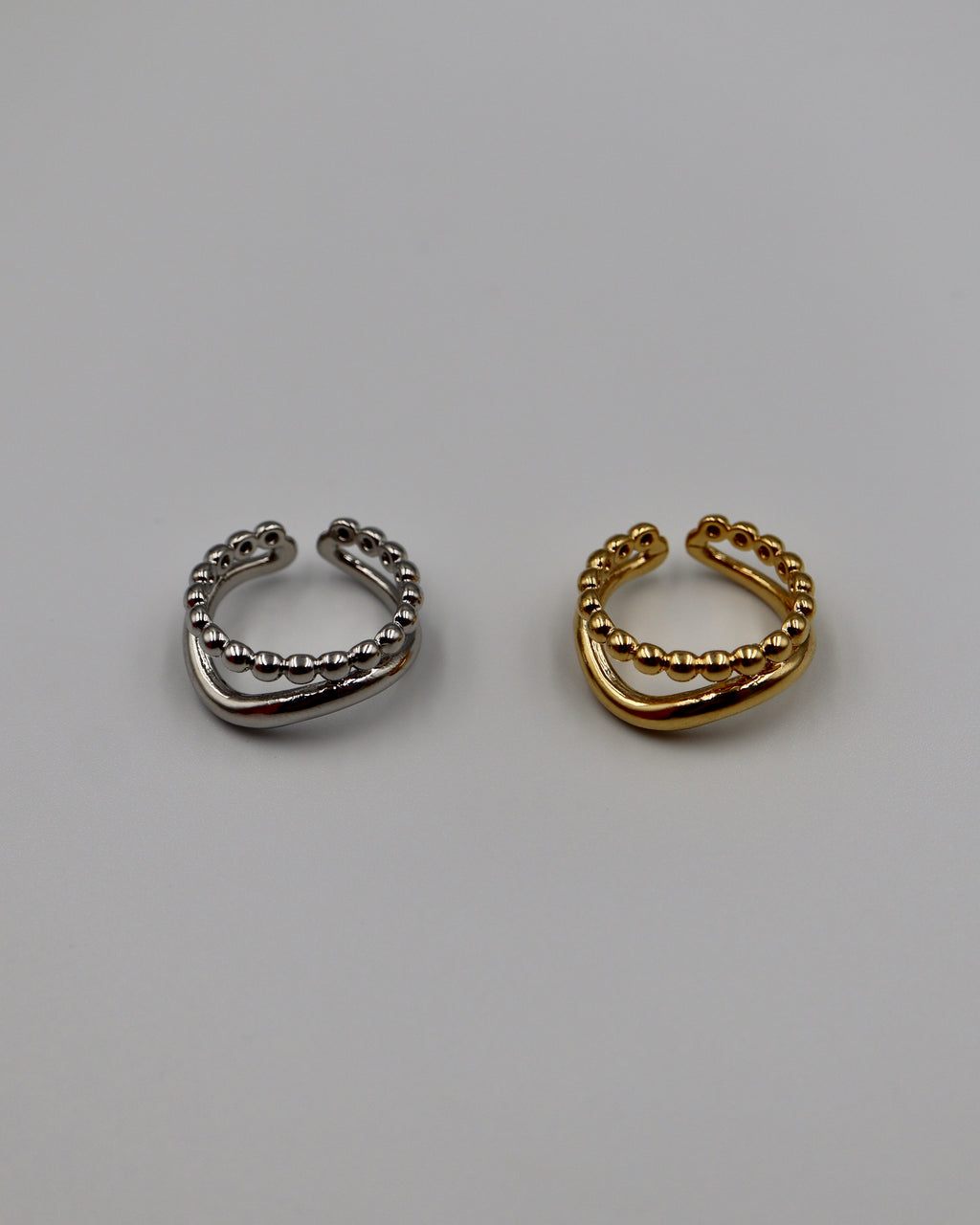 shiny curve dot ring - beller